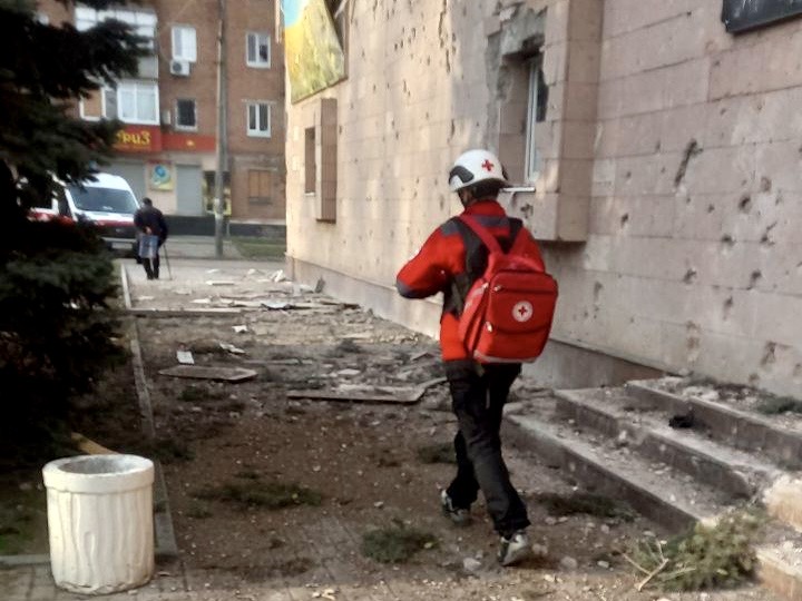 Nikopol: responding to the Aftermath of Shelling – Ukrainian Red Cross ...