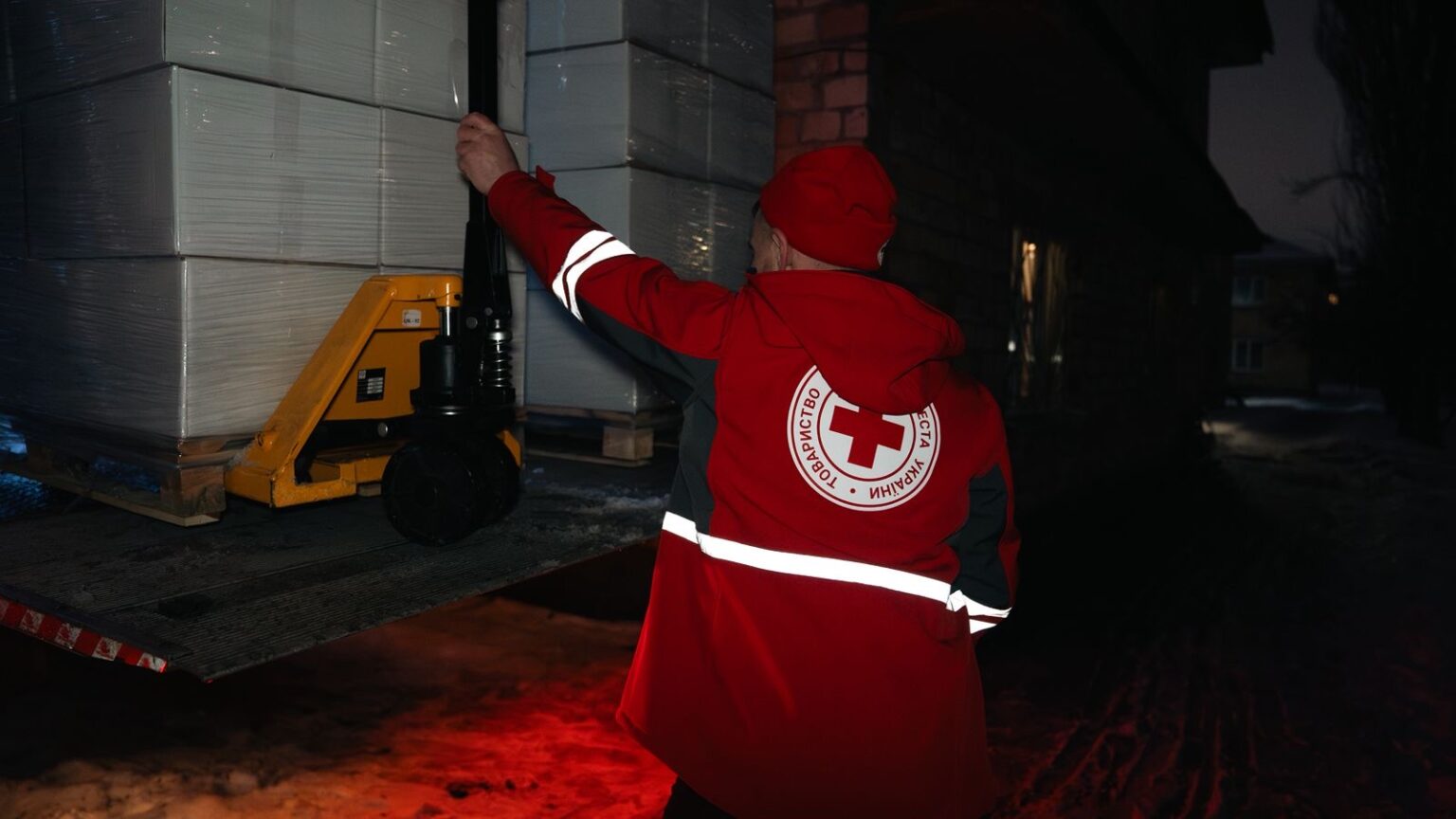 Humanitarian Support for Residents of Kyiv: Ukrainian Red Cross ...