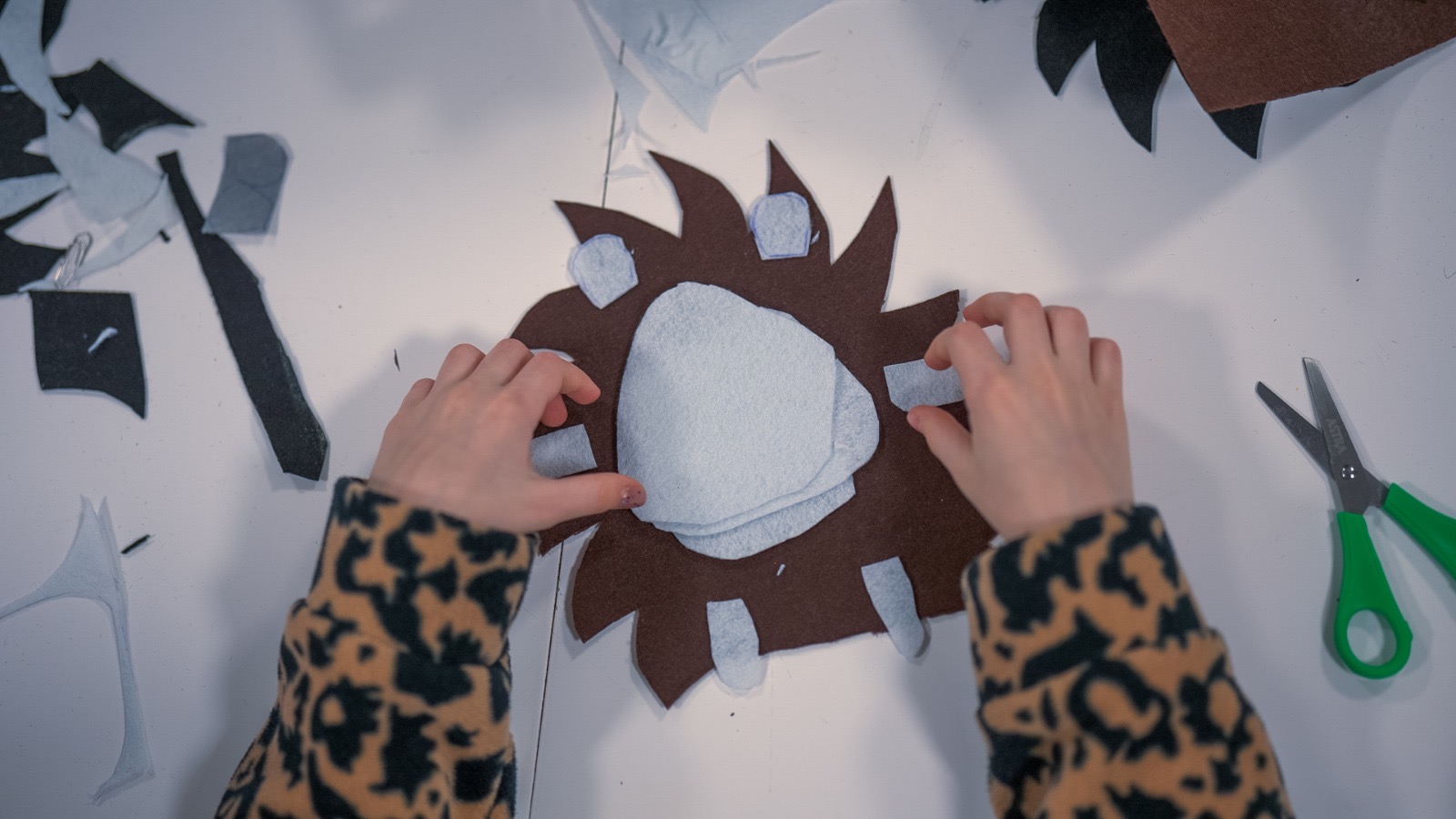 The Ukrainian Red Cross provided generators to Resilience Centres ...