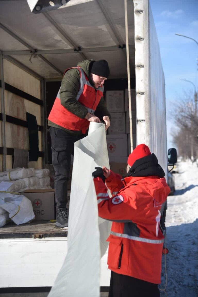 Cherkasy: The Ukrainian Red Cross team is providing assistance at the ...