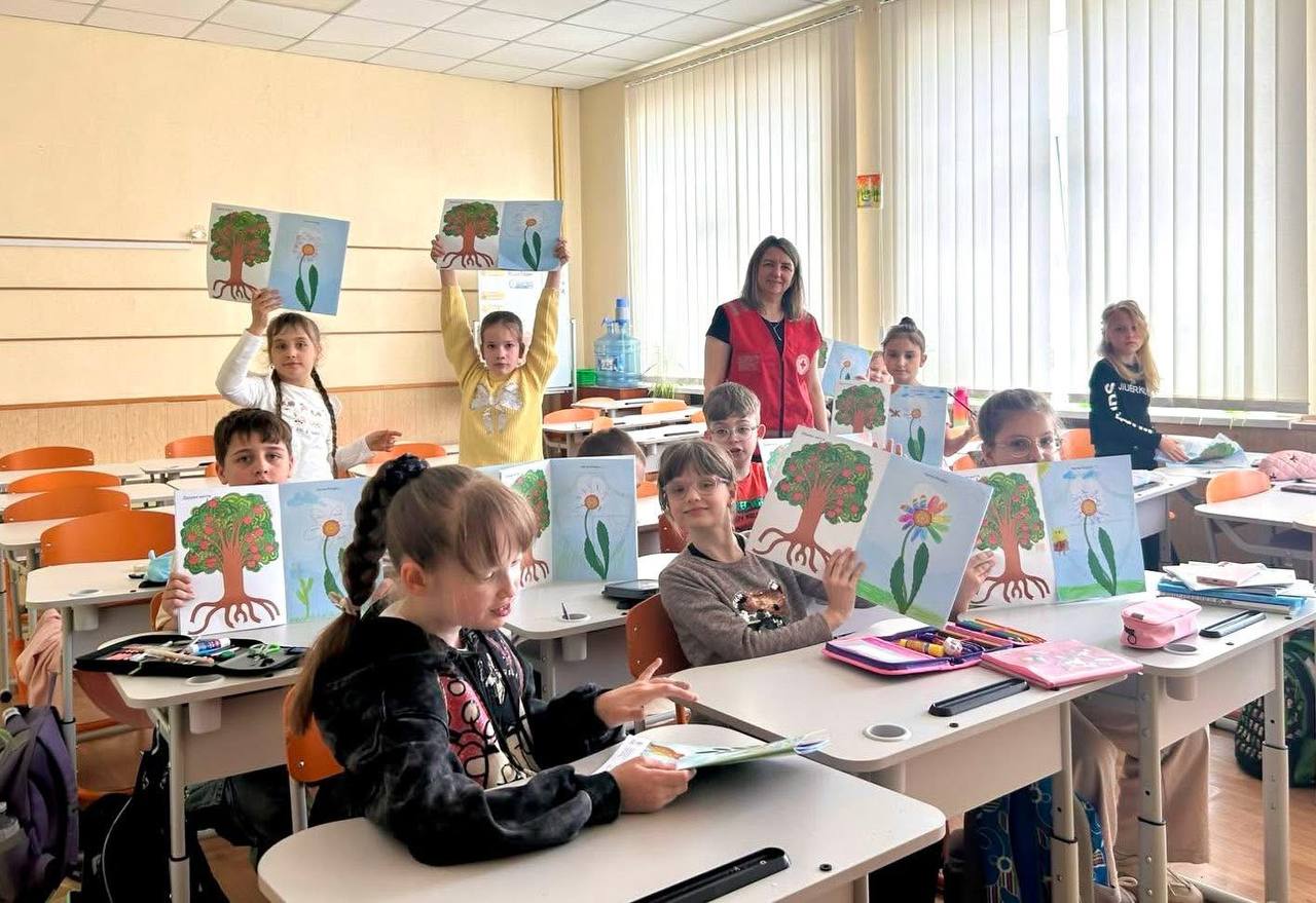 The Ukrainian Red Cross is implementing the Book About Me programme ...