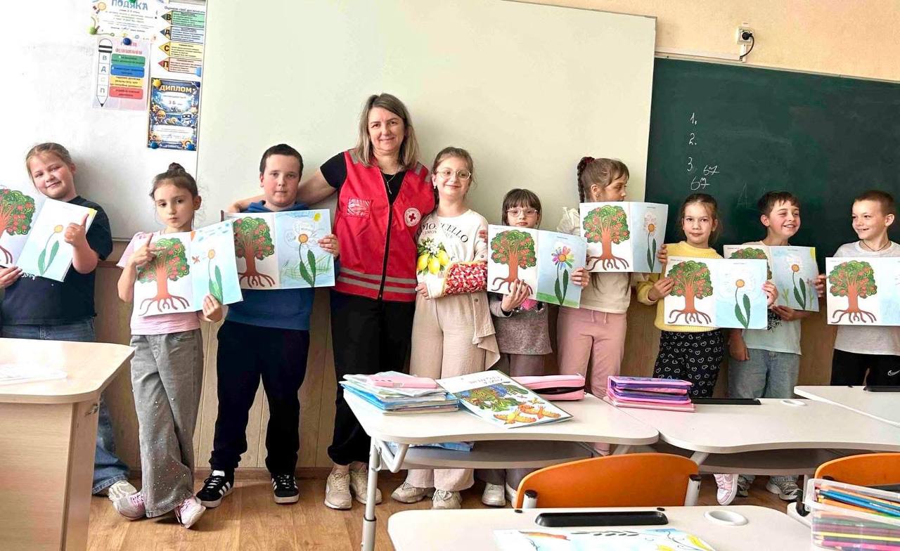 The Ukrainian Red Cross is implementing the Book About Me programme ...