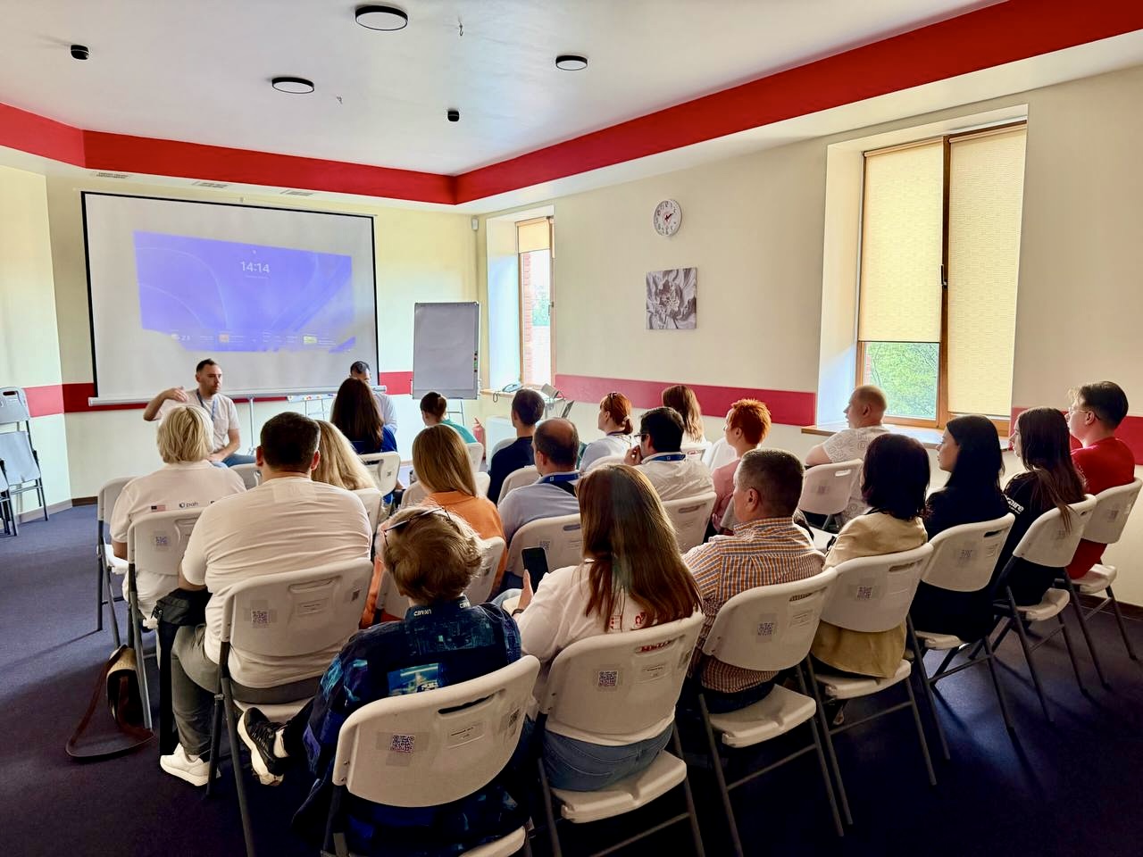 Community Center in Zaporizhzhia hosts humanitarian coordination ...